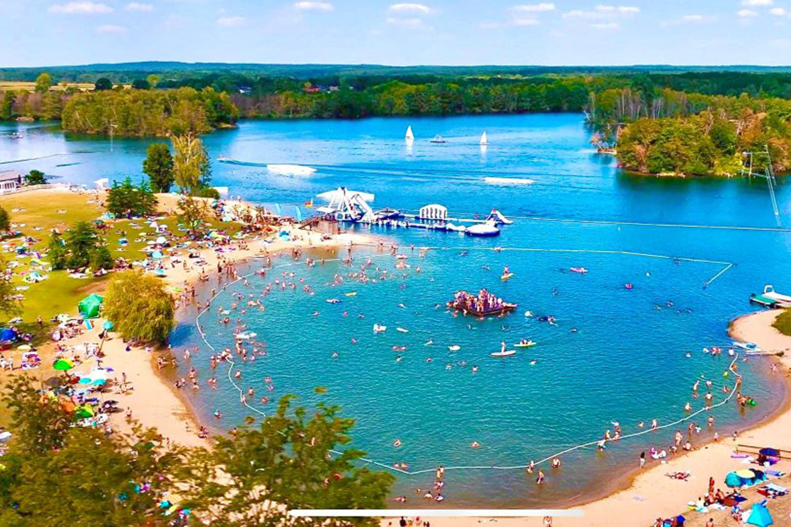Elegantes Camping Effelder Waldsee Fotos